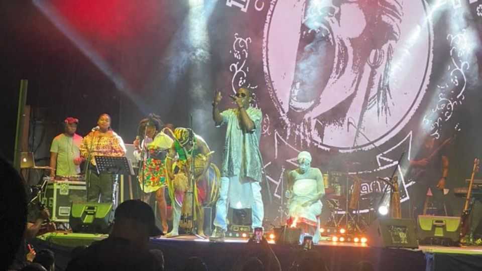 Musique : Après plus de 7 ans d’absence sur la scène gabonaise, Ekomy ...